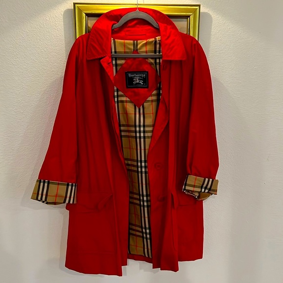 Burberry | Jackets & Coats | Red Burberry Trench Coat Perfect Condition ...